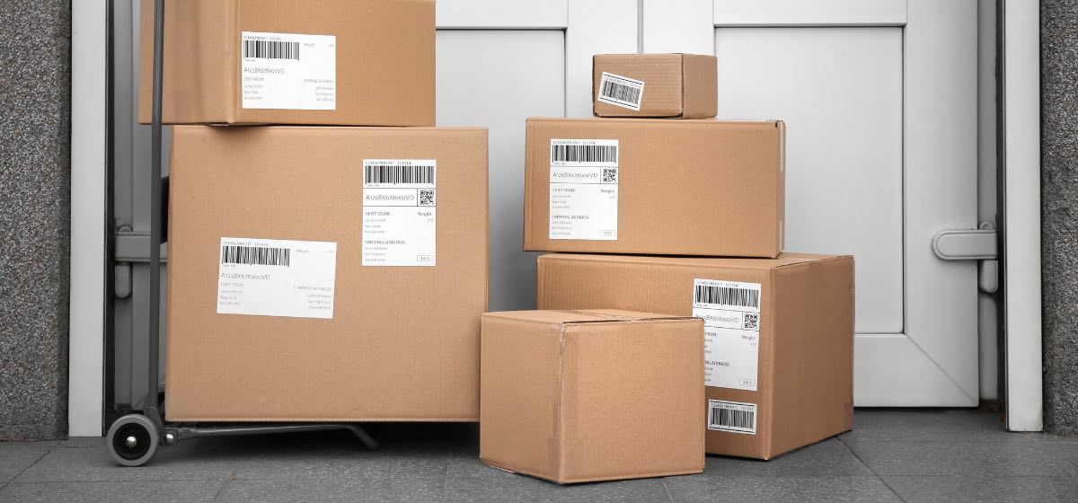 Smooth parcel delivery. Meest Post – your international postal service.